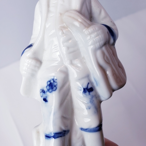 Other | Vintage Victorian Porcelain Man Figure Violinist White Blue ...